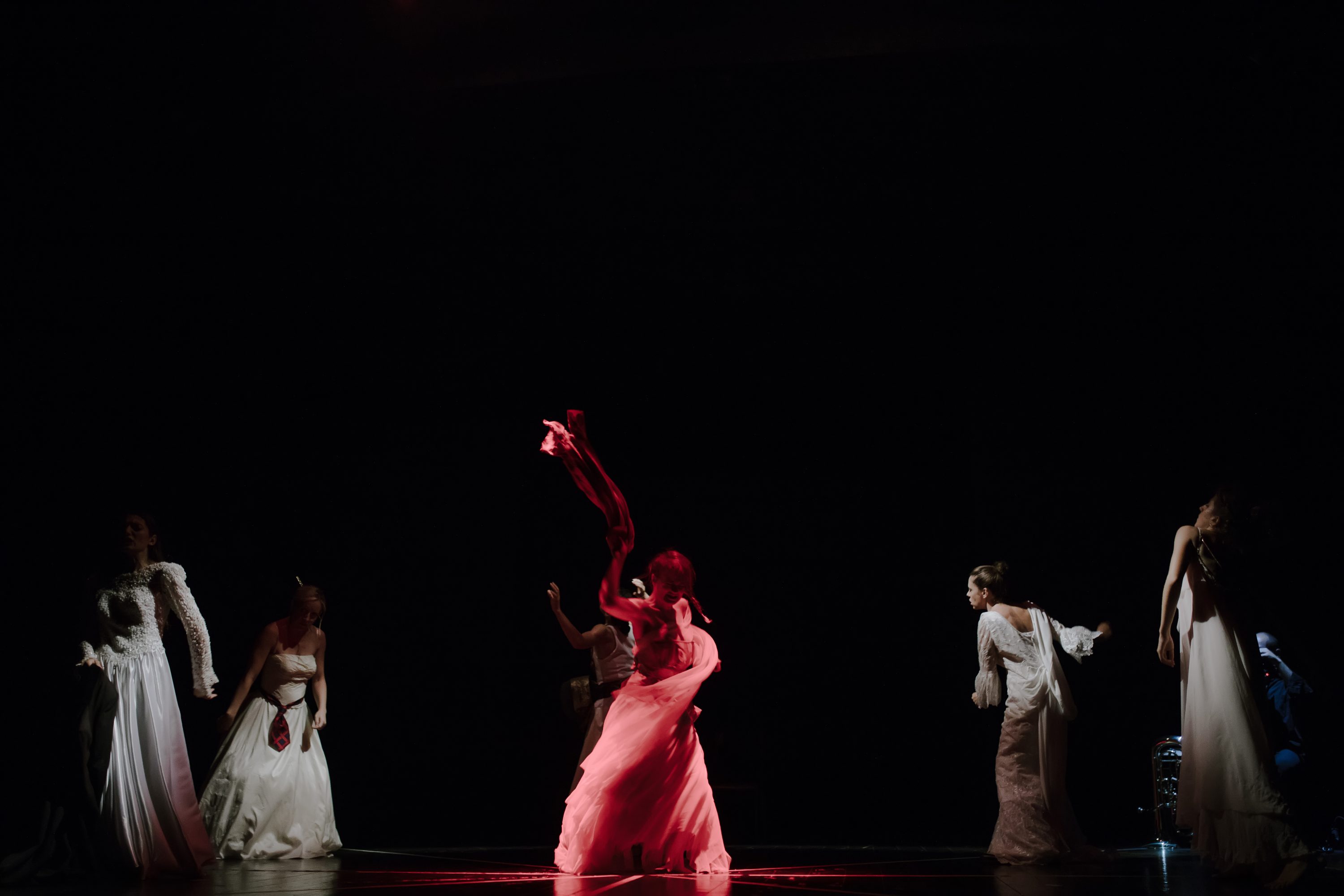 Heroides - Teatro Koreja