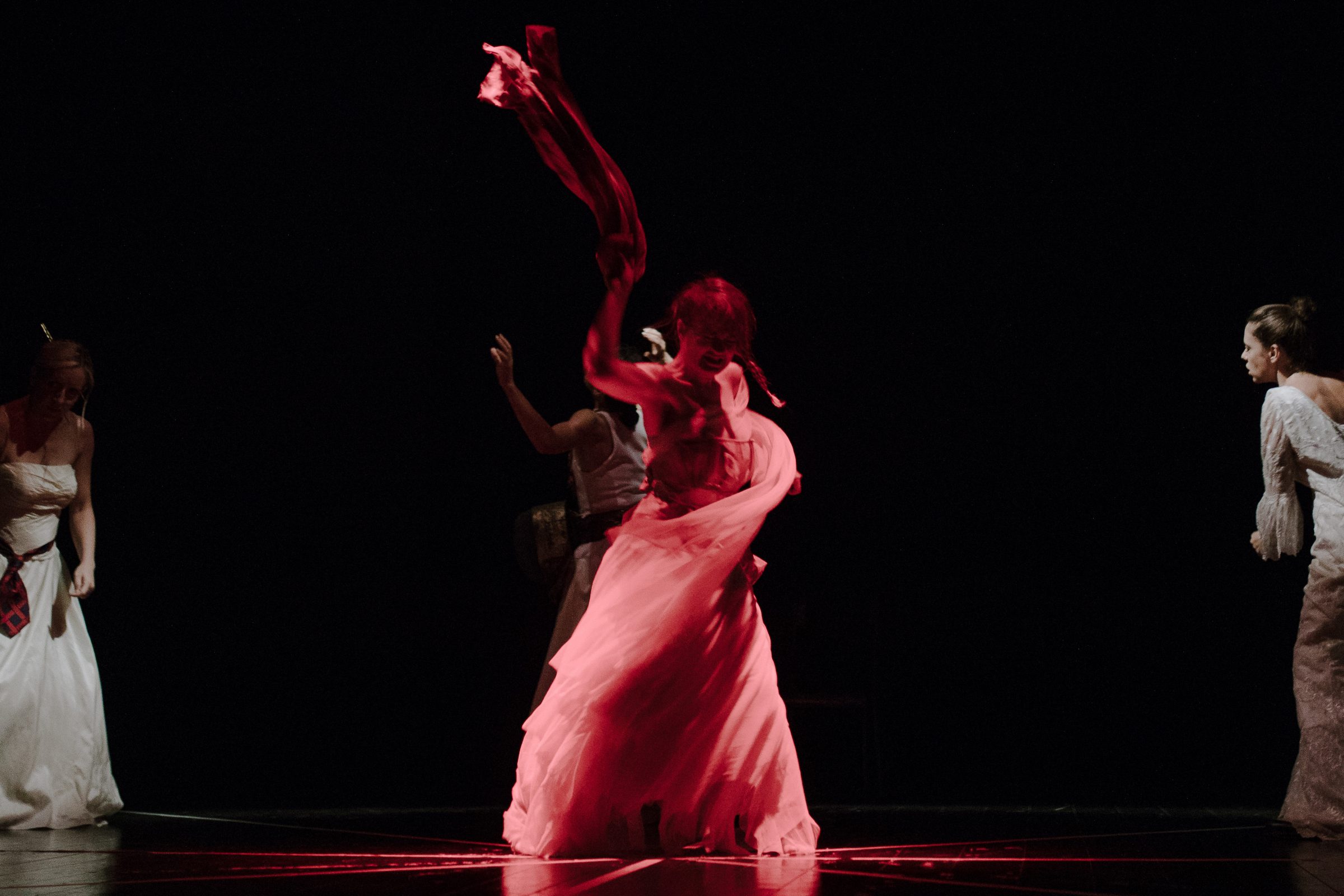 Heroides - Teatro Koreja